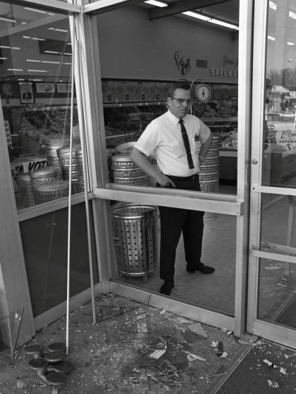 A History of Safeway at 24th and Lake Streets – NorthOmahaHistory.com